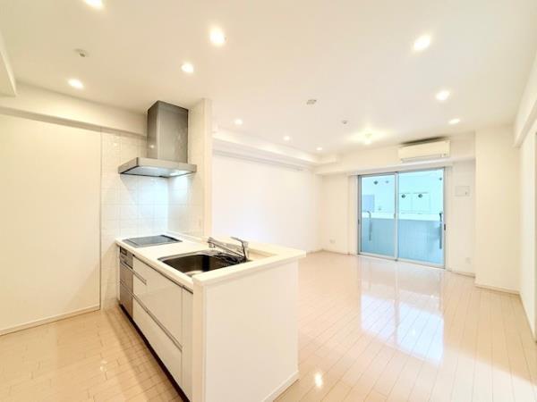 KDXレジデンス秋葉原 7階【仲介手数料無料】2LDK/7階/57.83㎡/南東向き｜エアドア - ケイディーエックスレジデンスアキハバラ